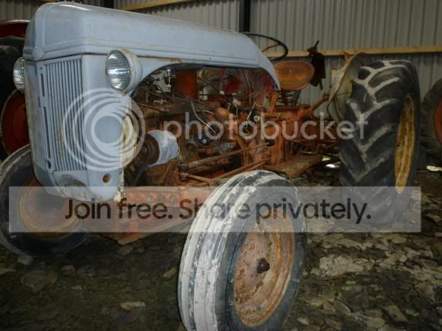 Ford 9N with 6 Cylinder Funk Conversion